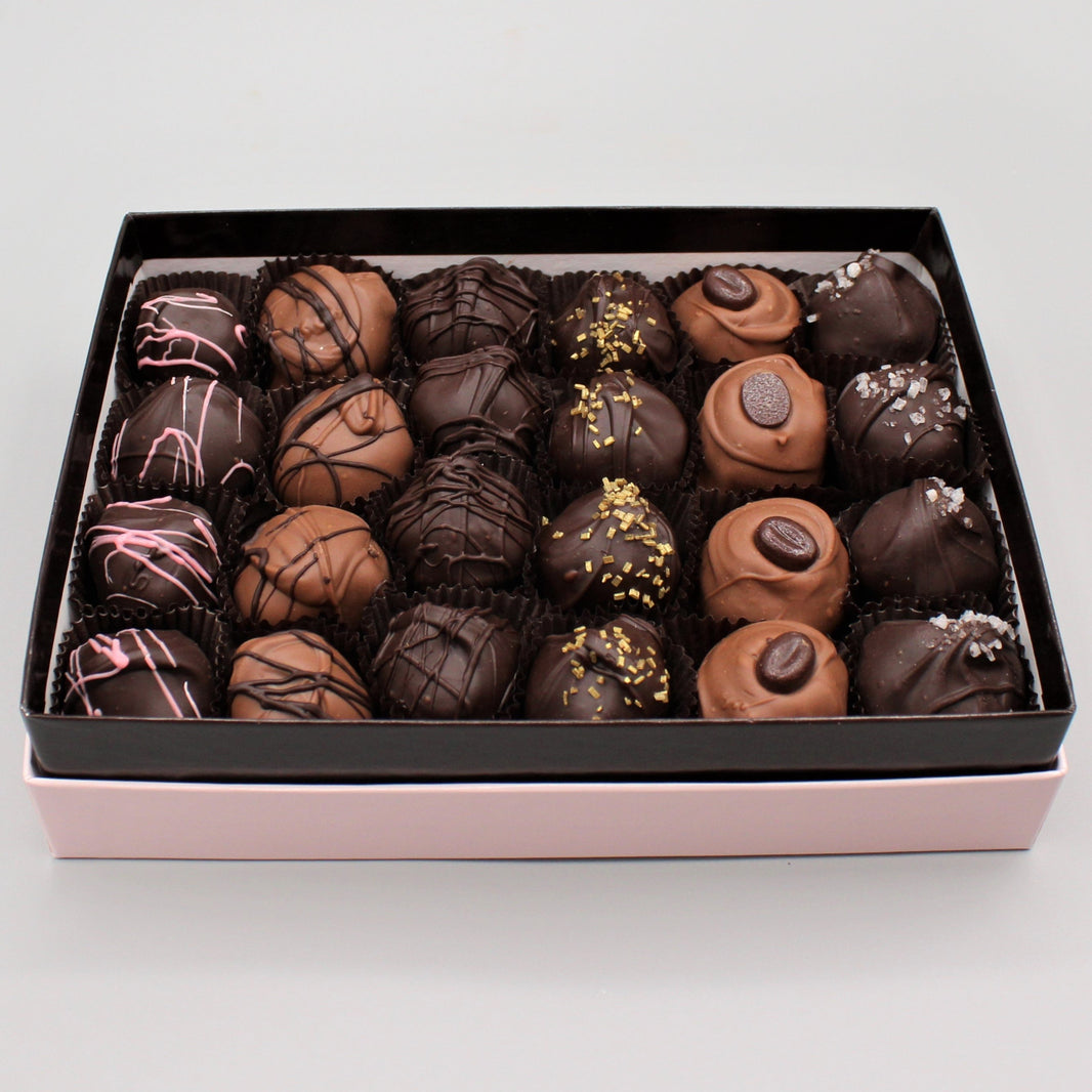 Assorted Boxes – Chatham Candy Manor