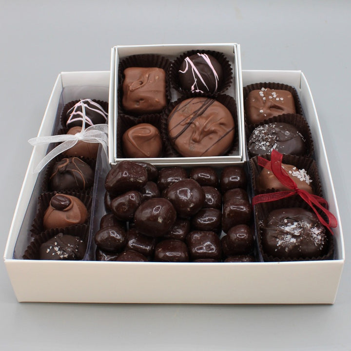 Gift Collection – Chatham Candy Manor